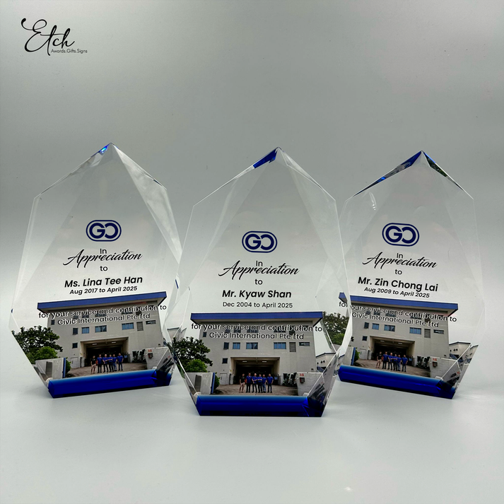 Iceberg Crystal Award with Blue Base – Etch