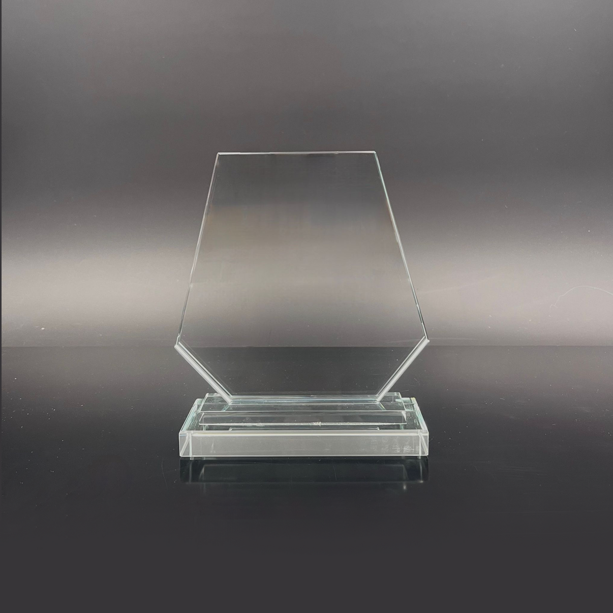 Skyline Elegance Trophy Award – Etch